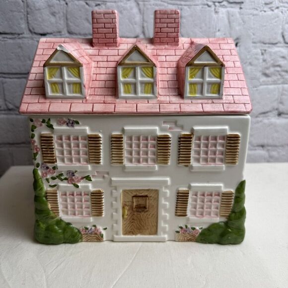 Kitchen | Vintage Sigma The Tastesetter Porcelain House Cookie Jar Made ...